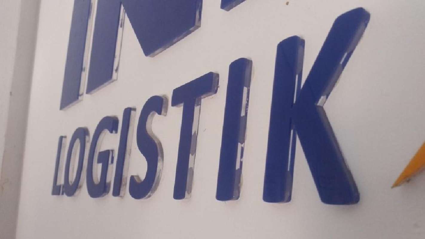 Jual Huruf Akrilik / Letter Akrilik / Huruf Timbul Akrilik Murah Di ...