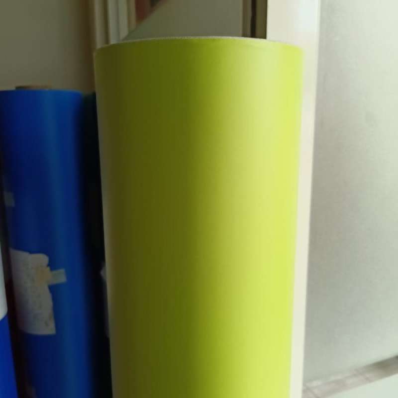 Promo Sticker Mactac lebar 123cm Warna Hijau Glossy Matte Diskon 17% di ...