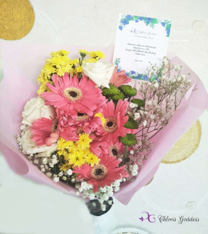 Promo Custom Bunga Wisuda / buket wisuda jakarta bunga asli fresh mawar ...