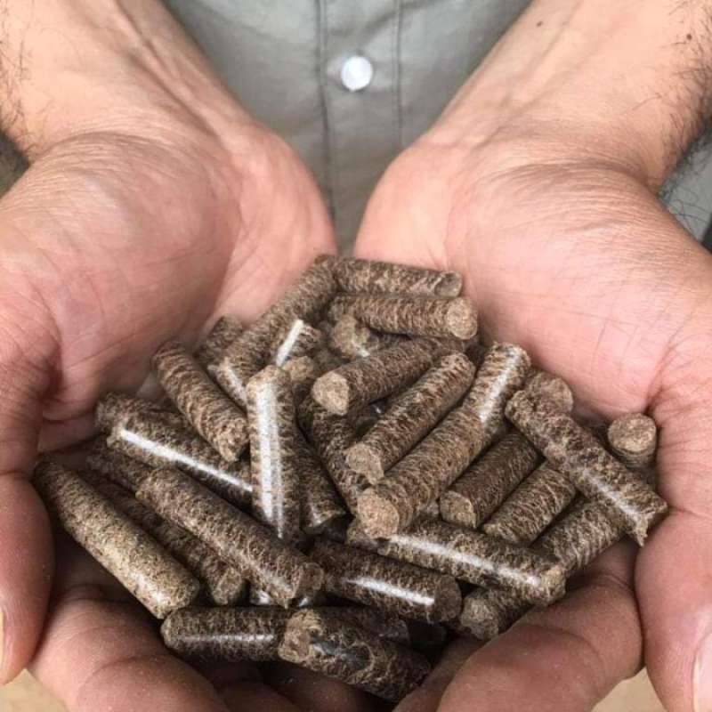 Jual Wood Pellet / Pelet Kayu / Alas Kandang 25 Kg Gosend / Grab Di ...