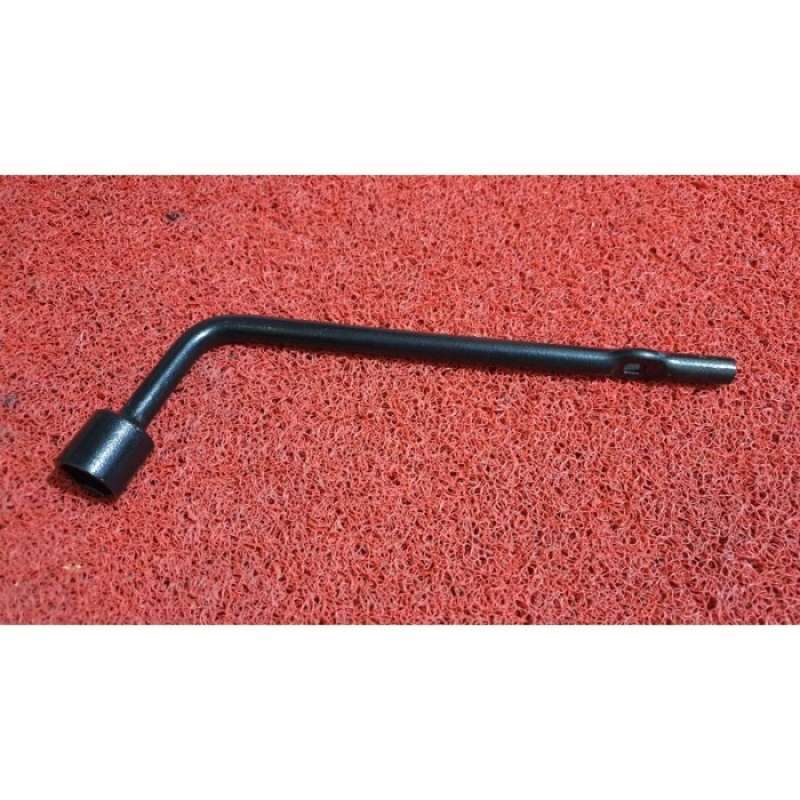 Jual Paket Lengkap Kunci Roda 21 Mm Avanza / Xenia Metema Original ...