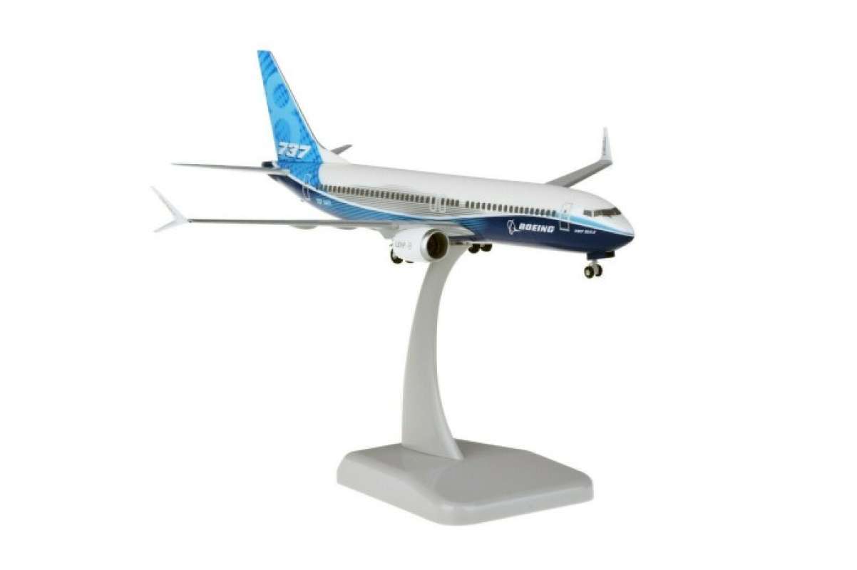 Promo Boeing House B737 Max 8 By Hogan Wings 1:200 Scale Plastik Diskon ...