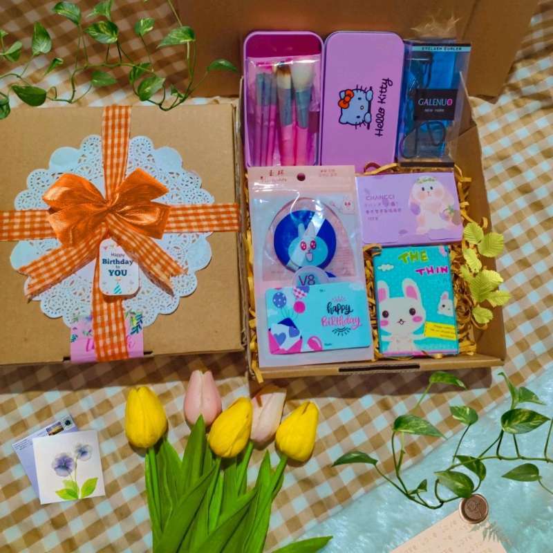 Jual Hampers Aesthetic Kekinian Terbaru - Harga Promo Maret 2024 | Blibli