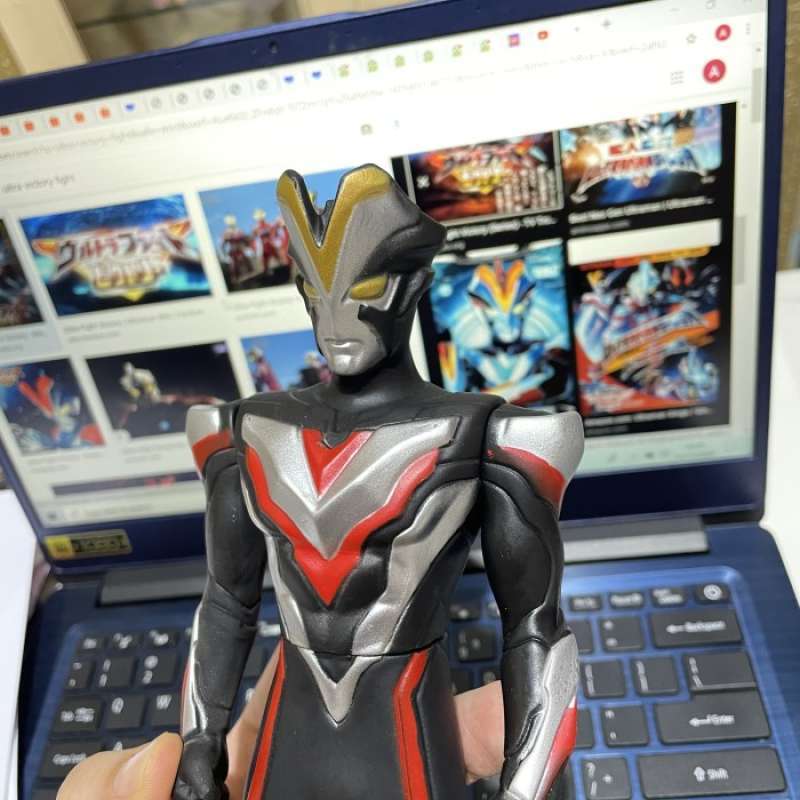 Promo Action Figure Ultraman Victory Ultra 28 Cm Jumbo Bandai Ultra ...