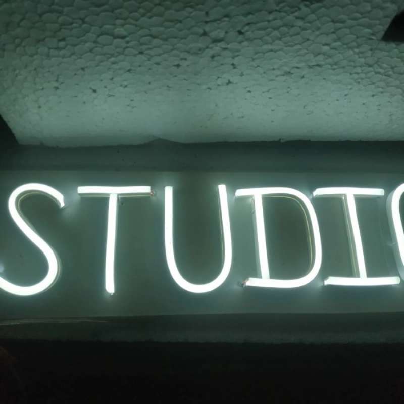 Promo Lampu LED Neon Text tulisan STUDIO pesanan kak Winda Diskon 23% ...