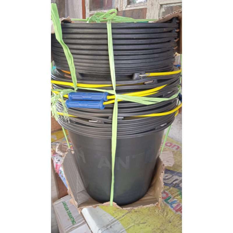 Jual Ember cor ember plastik hitam ember anti pecah ember timba ember ...