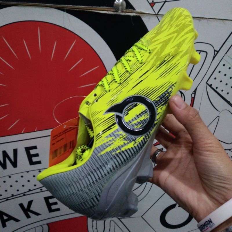Jual Sepatu Bola Ortuseight Catalyst Legion Unity Fg Original Di Seller ...
