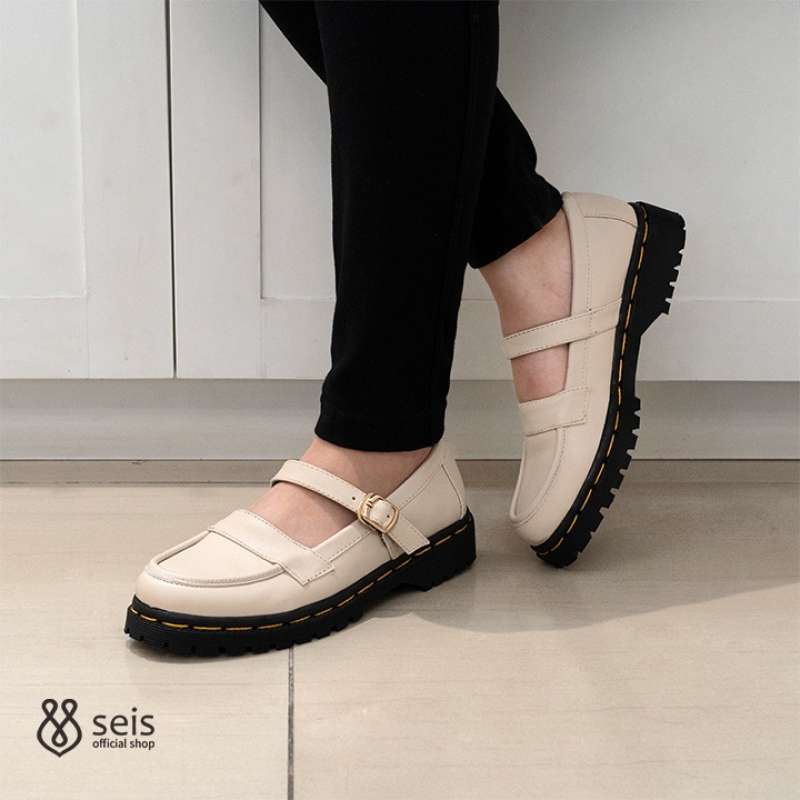 Promo Clover Sepatu Docmart Wanita / Loafers Wanita Diskon 5% di Seller ...