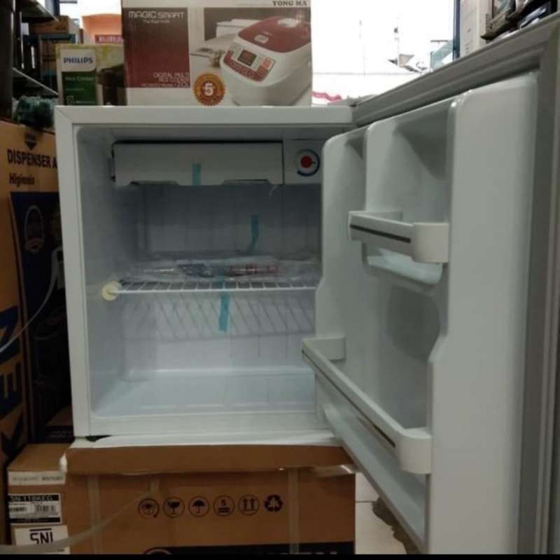 Jual Kulkas Mini Bar Sharp 50 Liter Kecil Kompresor Garansi Resmi Di ...