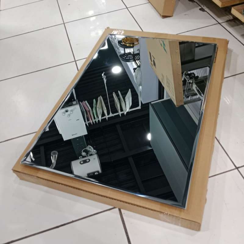 Promo Kaca Cermin Kotak 30cm Mini Diskon 27% Di Seller Sakiyem Shop ...