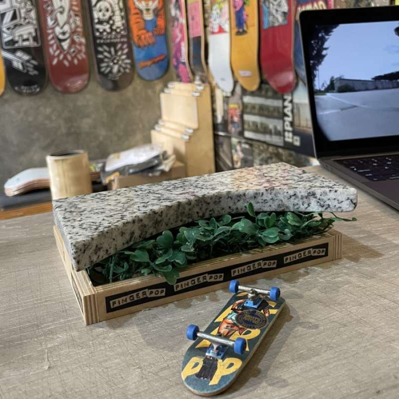 Promo Fingerboard Curve Obstacle Granite Diskon 23% Di Seller Darmaroca ...