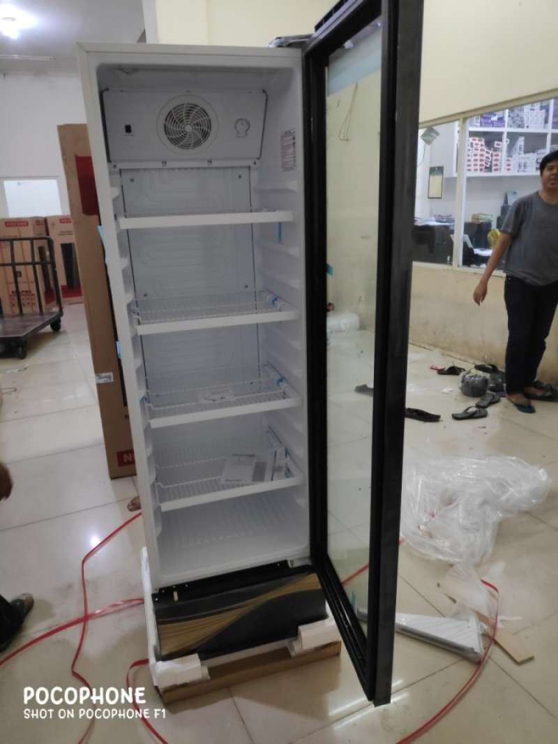 Promo Showcase Polytron Scn 237 L 4 Rak Display Cooler Kulkas Low Watt ...