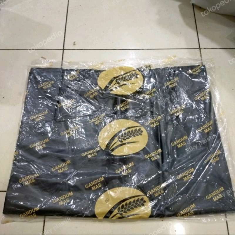 Promo Kantong Plastik Hitam Tenteng Besar/jumbo Uk.50 Diskon 23% Di ...
