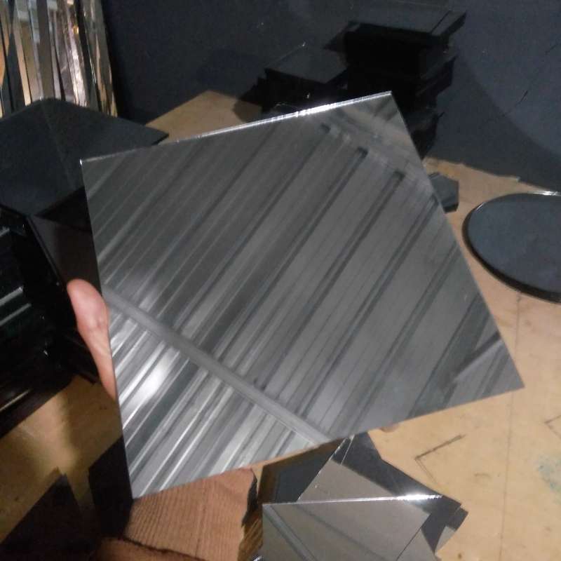 Jual Paket Wall Moulding Lis Profil Kayu Dengan Kaca Cermin Untuk 3m X ...