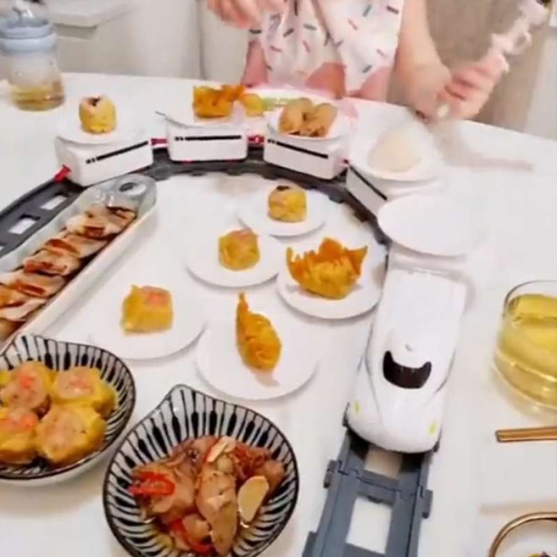 Sushi Train Food Train For Table Rotating Food Train For Rotating ...