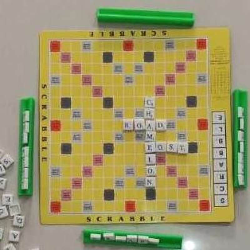 Jual Scrabble / Permainan Susun Kata Bahasa Inggris (permainan Board ...