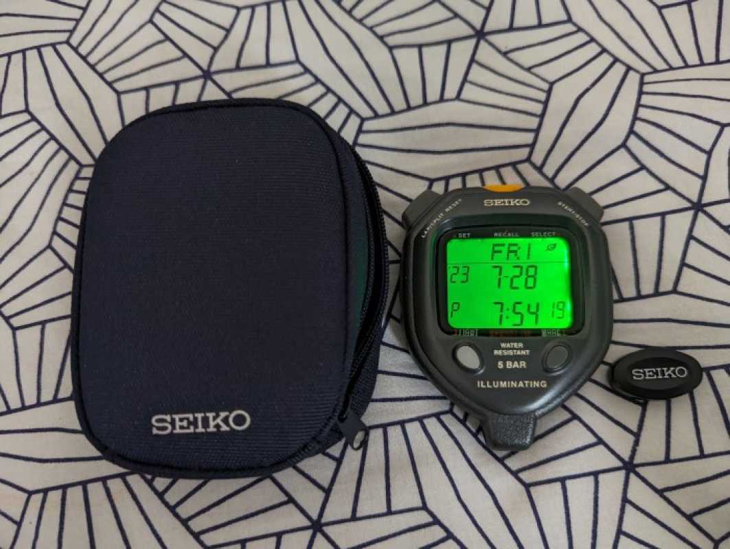 Jual Seiko S058-4000 Professional 100 Lap Stopwatch With Illuminating ...