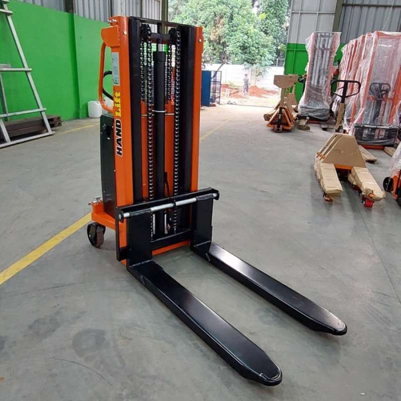 Jual Semi Electric Stacker 2 Ton Lifting Hight 2.5meter / Hand Lift ...