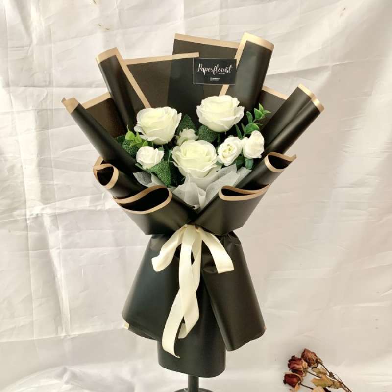 Jual Buket Bunga Artificial / Buket Wisuda / Buket Bunga Palsu Di ...