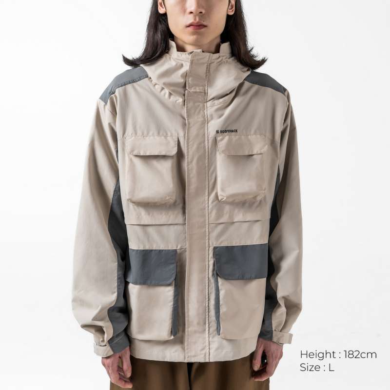 Promo Bodypack Leopard Parka Jacket - Cream Diskon 3% Di Seller ...