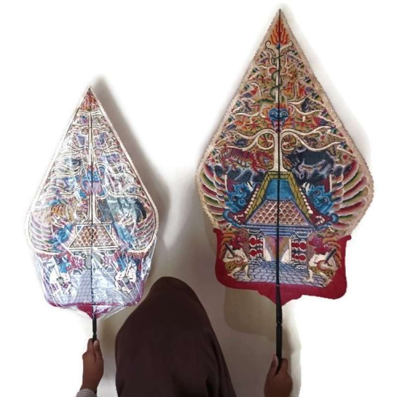 Jual Wayang Kulit Asli Gunungan Shadow Puppets / Wayang Tradisional ...