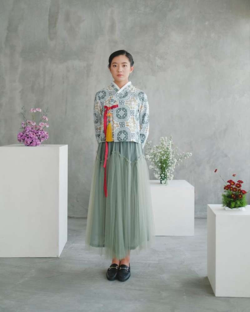 Jual Hanbok Batik Tegel Delapan With Tutu Skirt Set Di Seller Winter ...