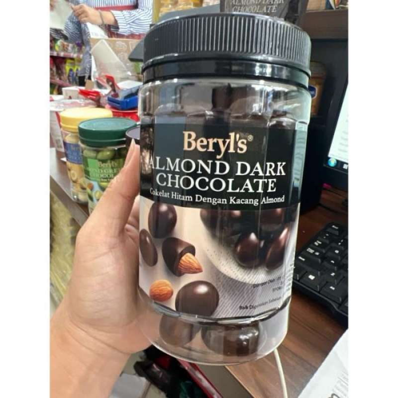 Jual Beryl's Almond Dark Chocolate 450g Beryls Crunchy Almond Milk ...