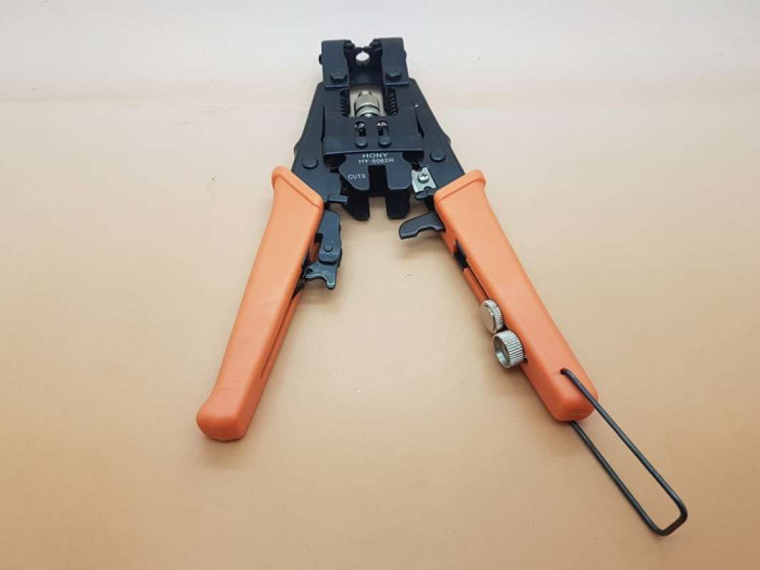 Promo Tang Compression Bnc With Cuts , F For Rg59 / Rg6 & Rg 11 Merk ...