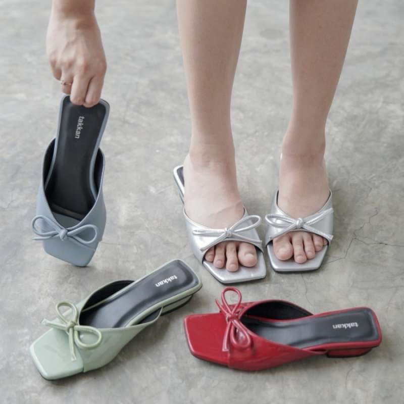 Jual Takkan - Nata Bow Sandals - White 41 Di Seller Sangninja ...