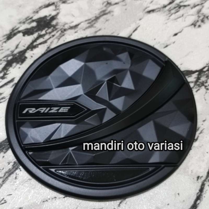 Promo Tank Cover Raize 2021 Tutup Tangki Bensin Mobil Toyota Black ...