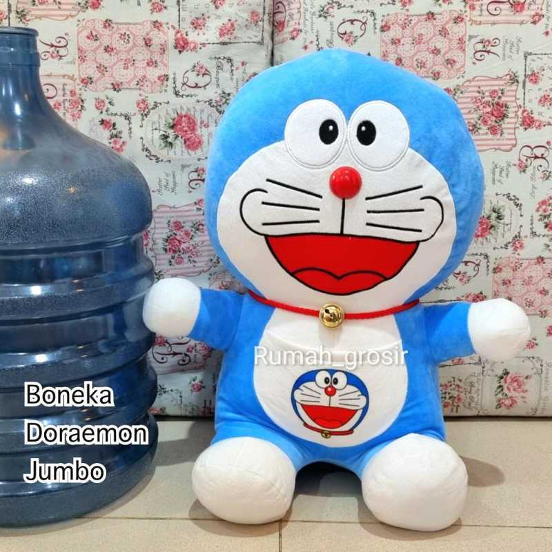 boneka doraemon kecil