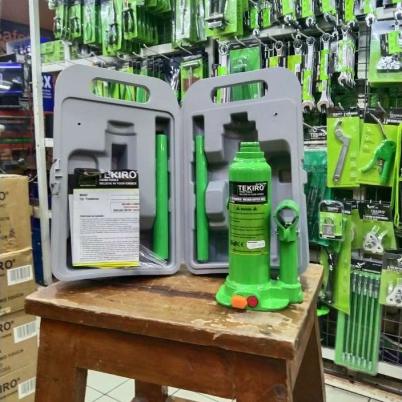 Promo Tekiro Dongkrak Botol 2 Ton Mobil Diskon 26% di Seller Pusat Helm ...