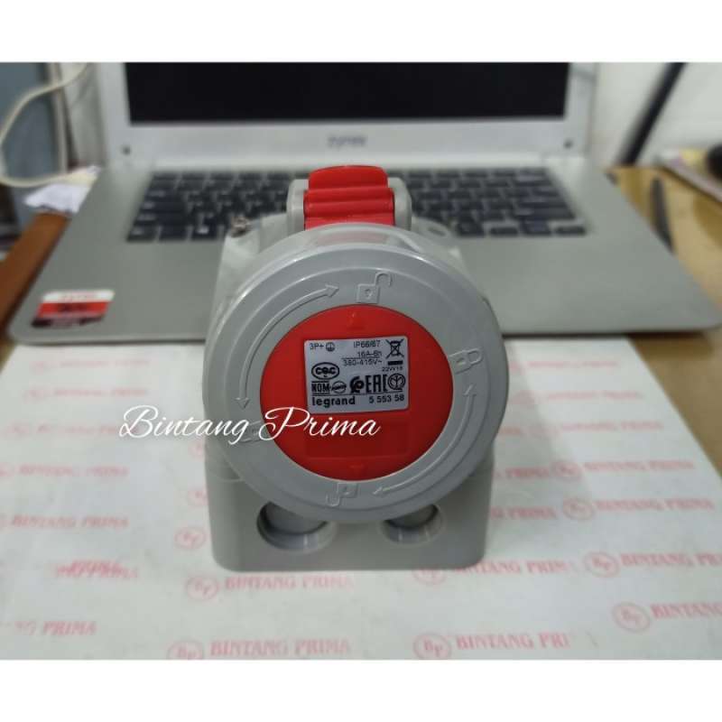 Promo Socket Surface Mounting IP67 4P / 4 Pin 16A 220V merk Legrand ...