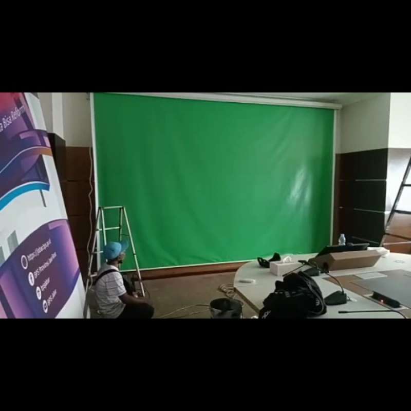 Jual Layar Green Screen 200Cm X 250M Motorized di Seller AM STORE ...