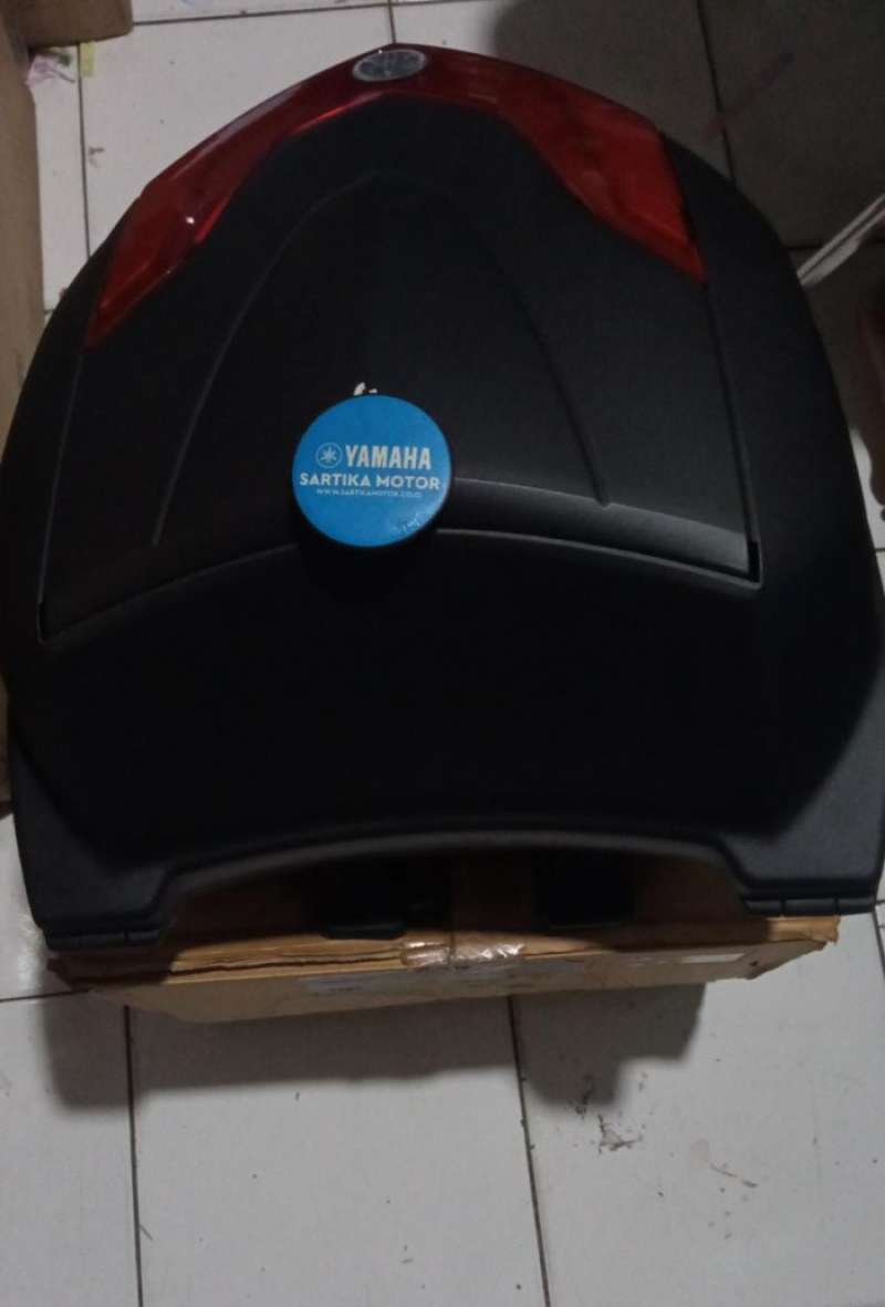 Promo Original 30L TOP BOX W/ KIT CASE SUPPORT Yamaha Nmax Diskon 23% ...