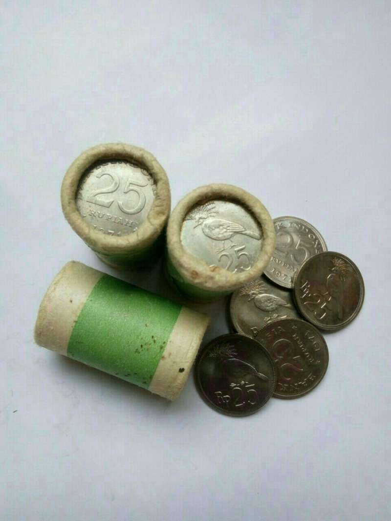 Promo Uang Kuno Koin Roll Rp25 Atau 25 Rupiah Nikel Thn71 Isi 20 Kpg ...