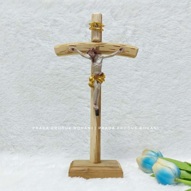 Promo Salib Duduk Yesus - Salib Duduk kayu - Salib Natural 26cm Diskon 23% di Seller MINKY YOM ...