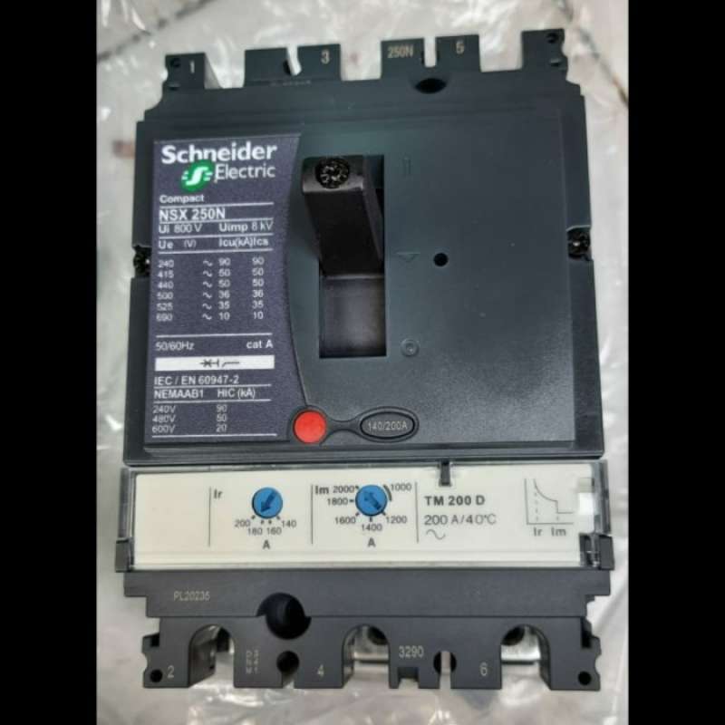 Telemecanique LV431840 Circuit Breaker ComPact NSX250N 50kA, 12/23/2022