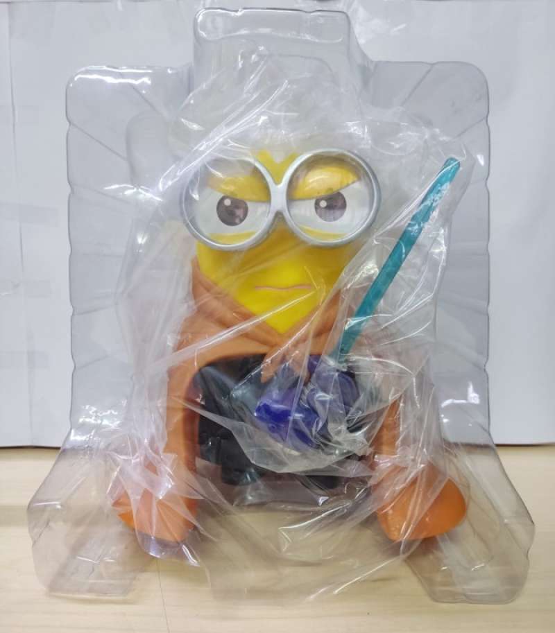 Promo Figure STAR WARS Despicable Me Minion Jedi Knight With A ...