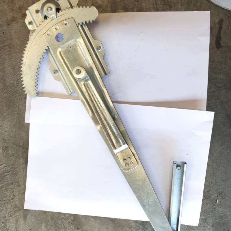 Promo 1 Buah Regulator Window Mitsubishi L300 (Kiri Atau Kanan) Diskon ...