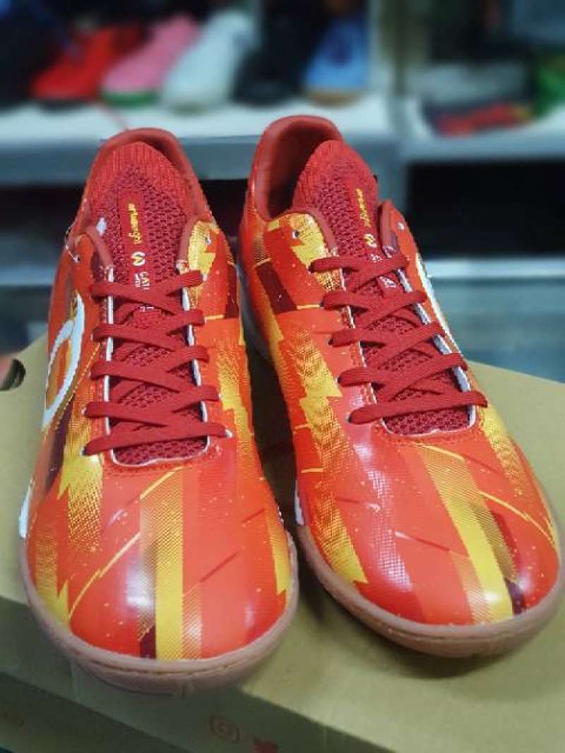 Jual Sepatu Futsal Catalyst Therion In Ortrange Di Seller Sudirmansport ...