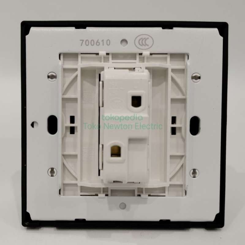 Promo Simon i7 Black - Switch 1 Gang 1 Way | Saklar Engkel Hitam Tanpa ...