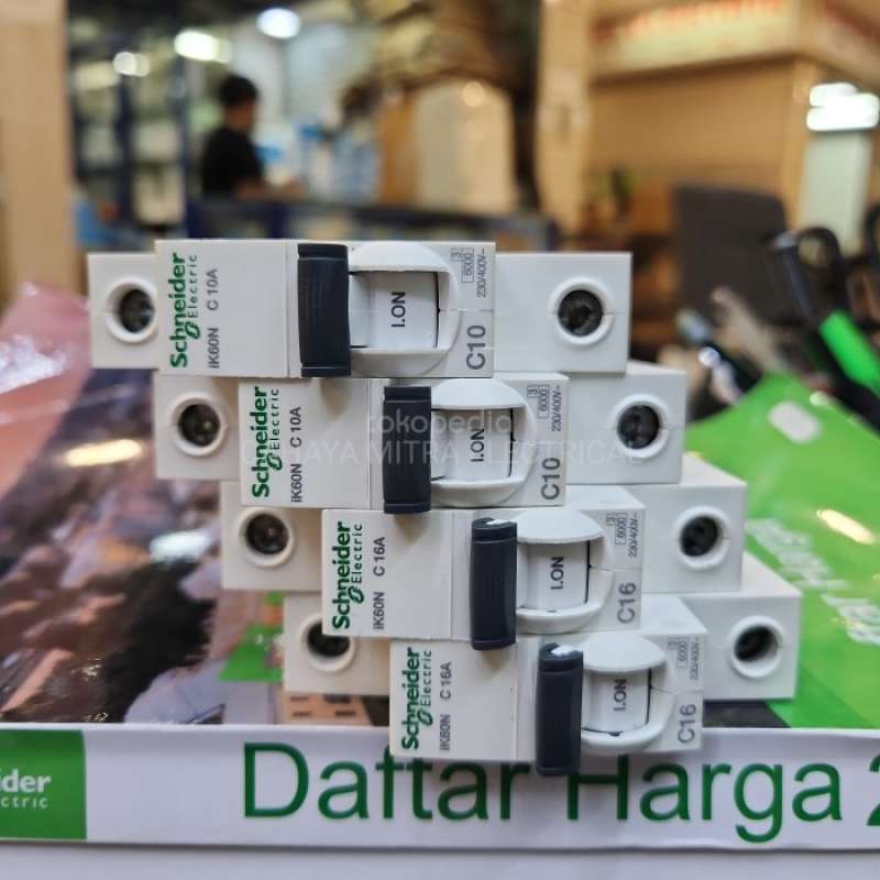 Promo Mcb Ik60n 1p 6a/ 10a/ 16a/ 20a/ 25a Ik60n Sni New Schneider - 20a Diskon 50% Di Seller ...