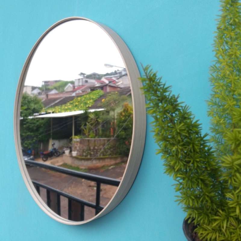 Promo Cermin Bulat Aesthetic - Kaca Cermin Gantung Tali Diskon 27% Di ...
