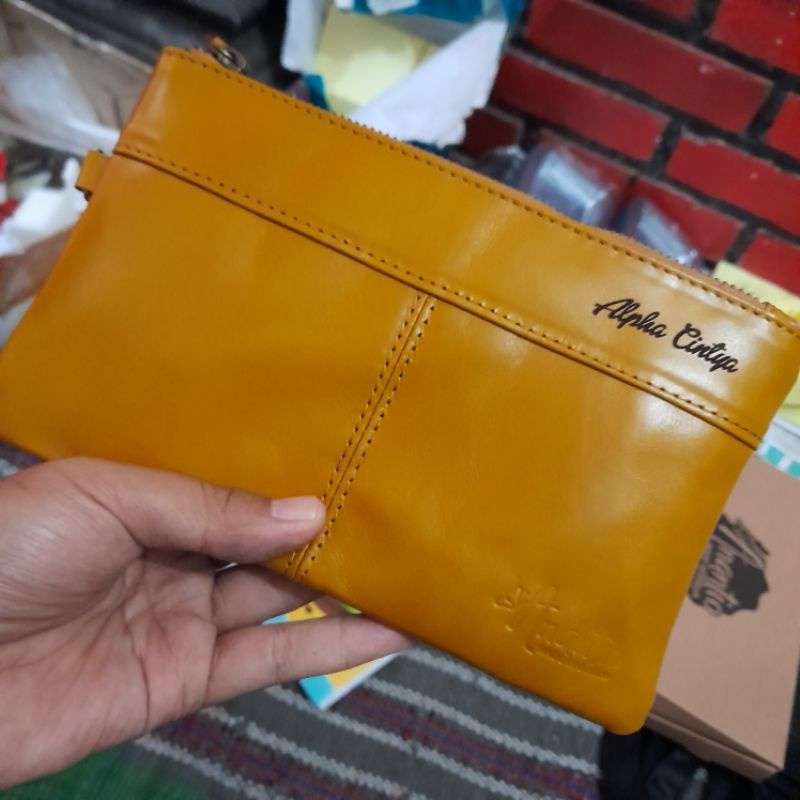 Promo Pouch/dompet Kulit Muat Hp Dan Uang/ Free Gravir Nama Diskon 27% ...