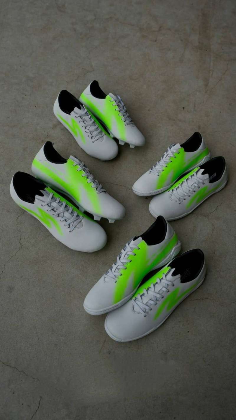 Promo Specs Elevation One Vapor Gray Green Gecko Fg/in Sepatu Bola ...