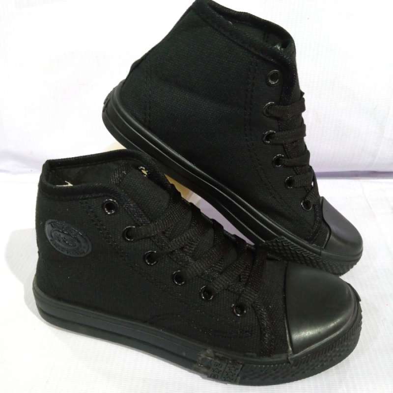 Jual Sepatu Sekolah N&b Hitam Polos 31/35 Tali Pramuka Di Seller ...