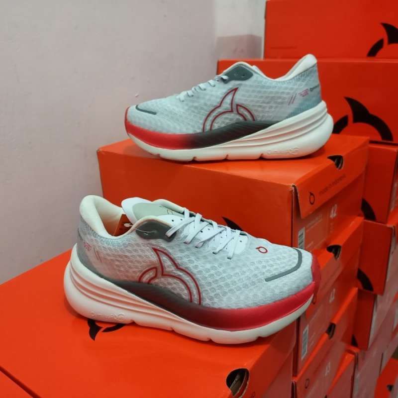 Jual Ortuseight Running Hyperblast Evo Original - 42 Grey Ortred Di ...