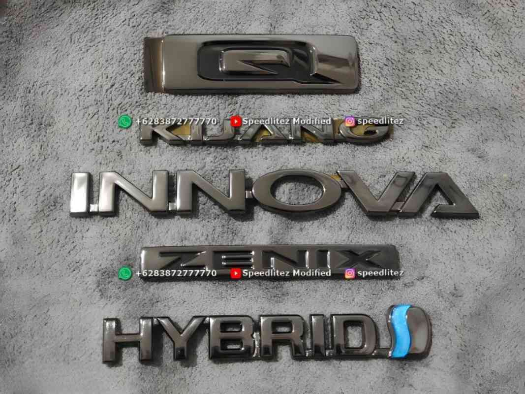Jual Logo Emblem Black Chrome Tulisan Toyota Zenix + Innova + Q ...