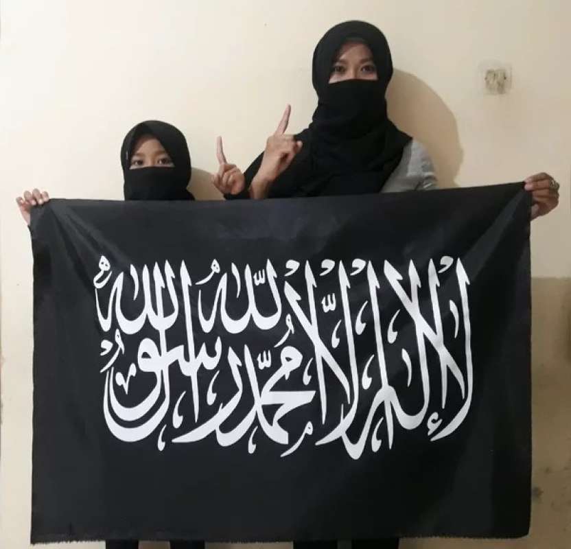 Jual Bendera Tauhid Arrayah Di Seller Raindrop - Cengkareng Timur, Kota ...